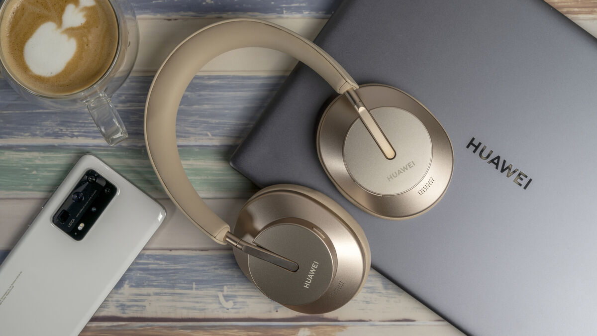 Huawei's first venture into over-ear headphones