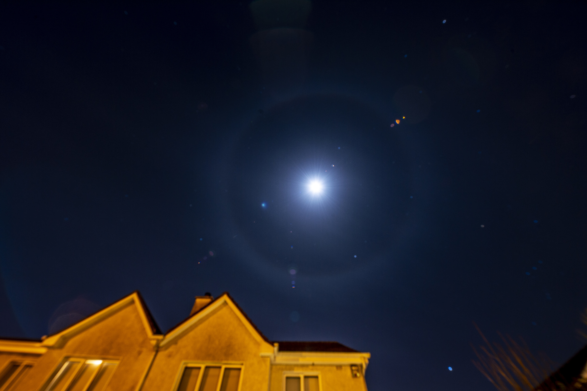 Moon halo lights up night sky but it could mean bad weather is on the way