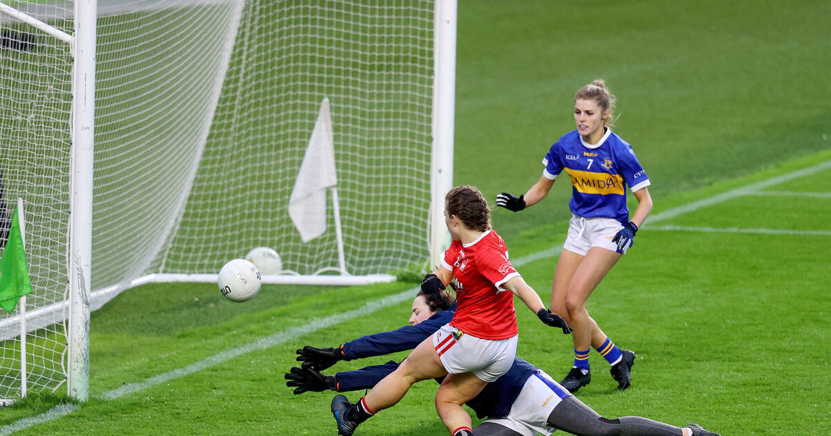 'Phenomenally fit' Cork open campaign with big win over Tipp