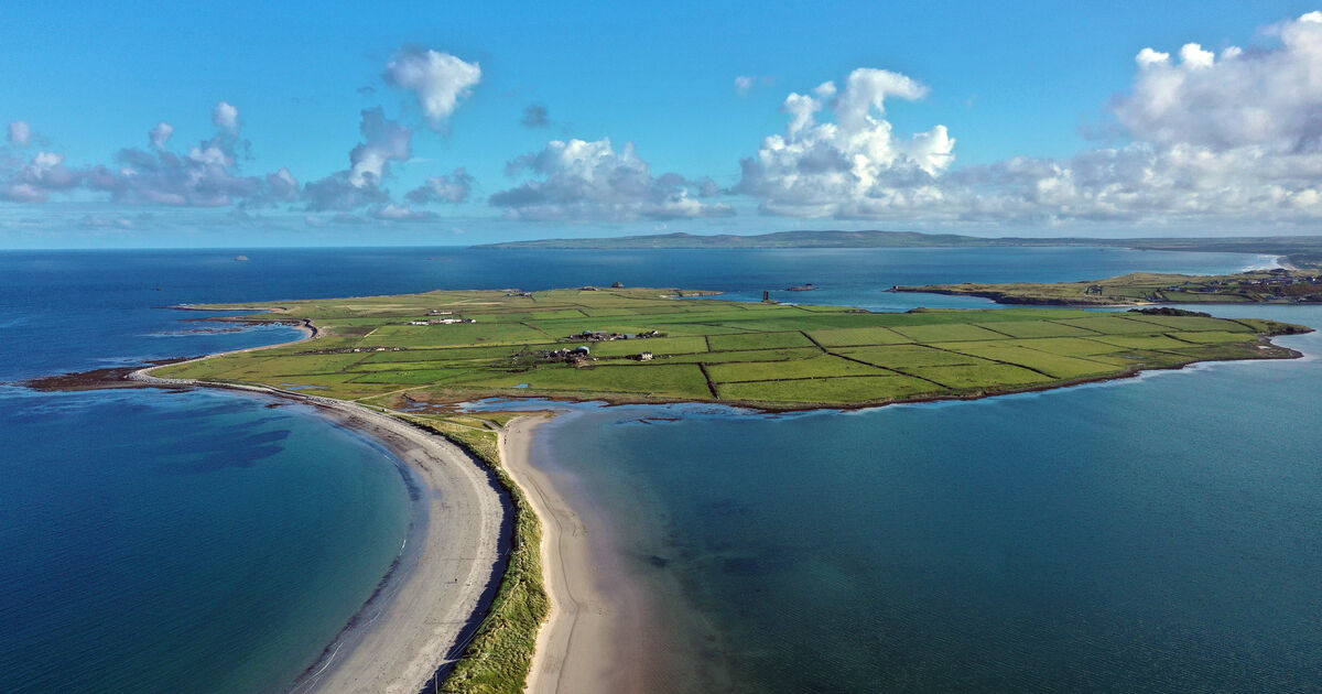The Kerry island where Mass was timed to coincide with the high tide