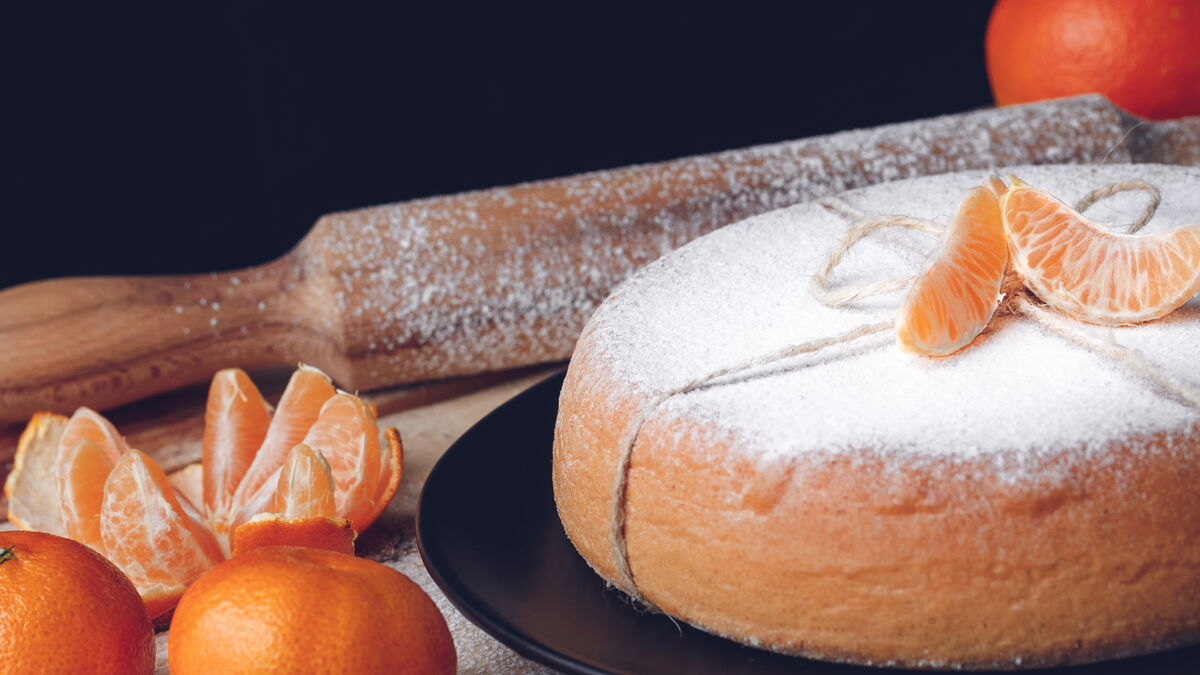 Orange and mandarin cake