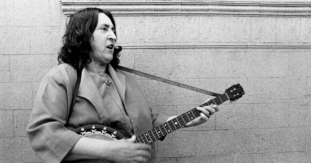 B-Side the Leeside: Margaret Barry - Songs of an Irish Tinker Lady