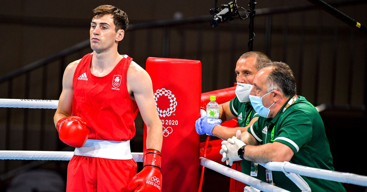 Aidan Walsh guaranteed a medal after impressive morning for Irish ...