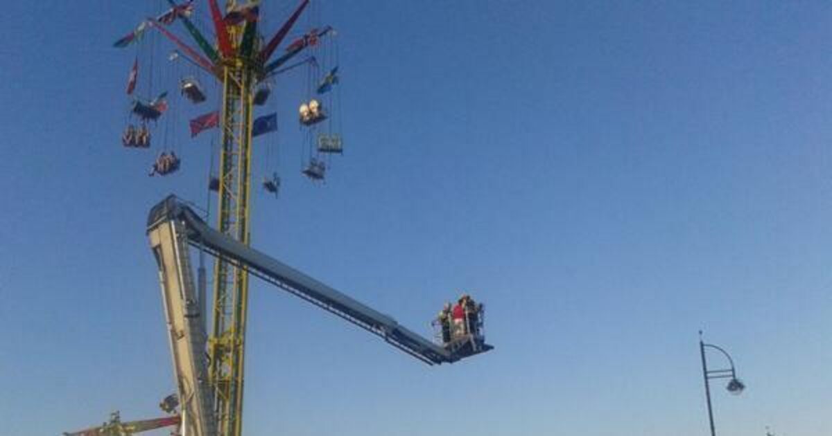 Six rescued after high-altitude Tramore amusement ride gets stuck