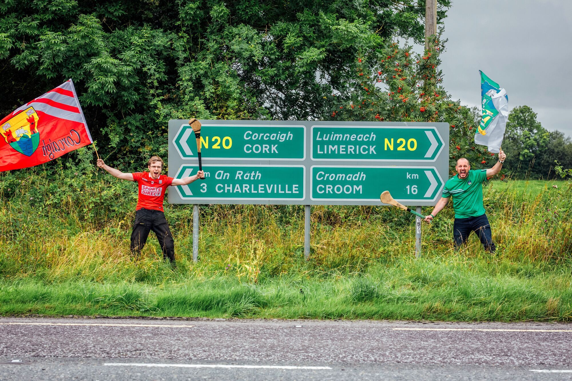 The Cork-Limerick border rivalry: 'A lot of houses have a green flag ...