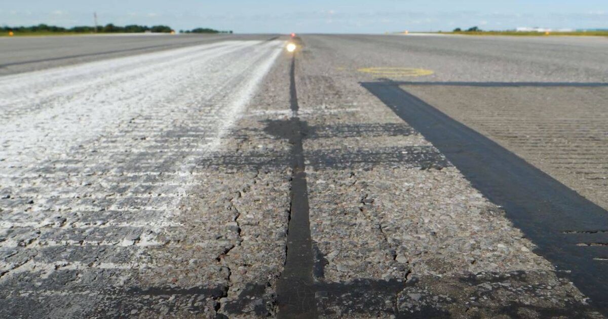 Pictures: The cracks in Cork Airport's runway causing its 10-week closure