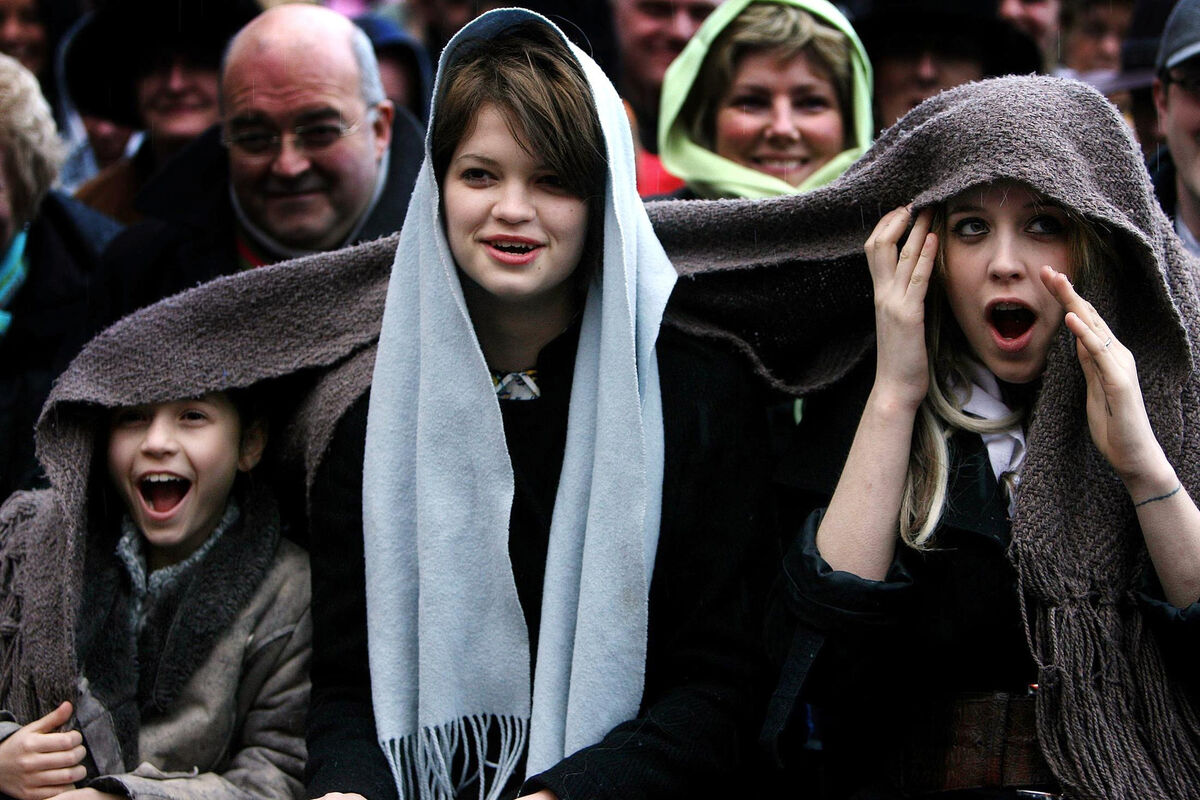 Meet the Geldofs: Bob Geldof and family appear on Late Late Show for ...