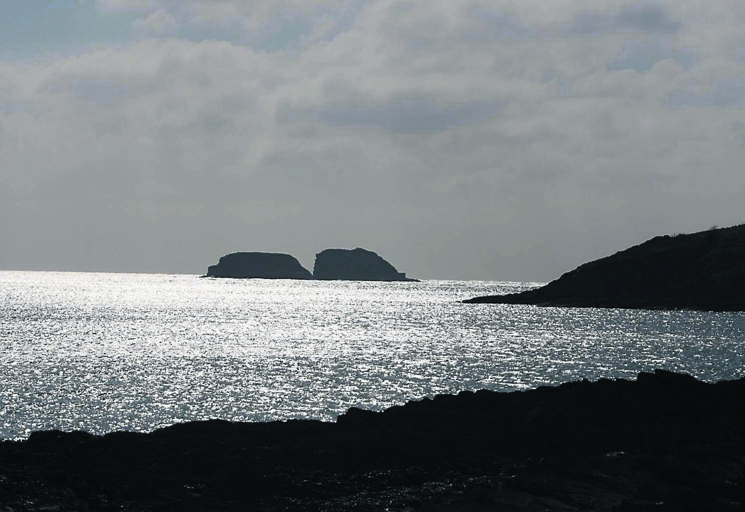 Islands of Ireland: Sovereign state of affairs