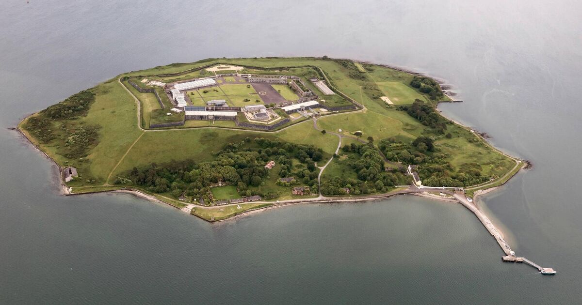 Jail Break: Relatives to mark 100 years since famous Spike Island escape