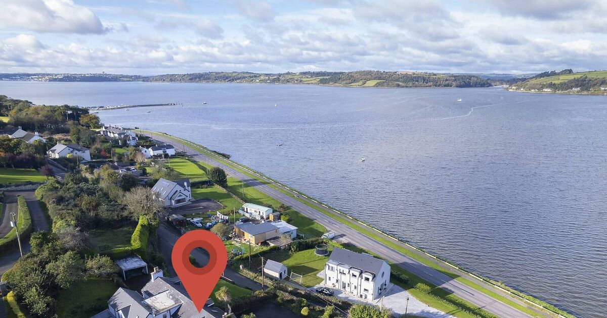 Unspoilt East Cork coastal views in Aghada for €335,000