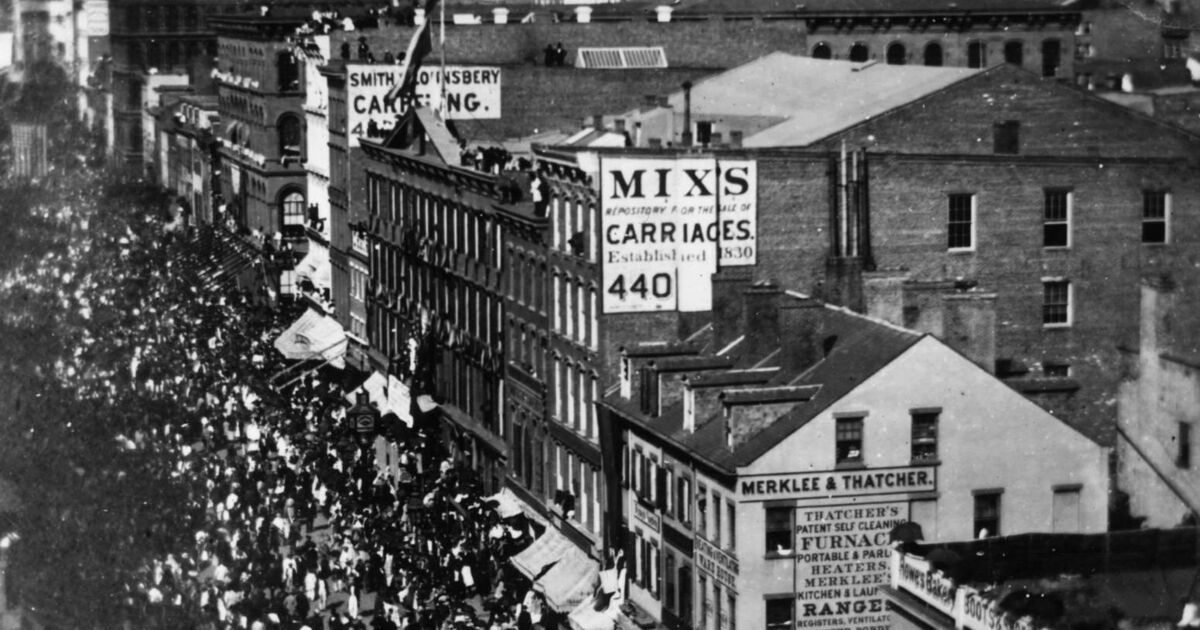 Book Review: A look at the continuing journey of the Irish in America