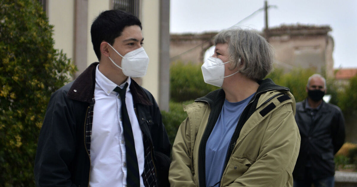 Seán Binder on trial in Greece on smuggling charges along with 23 other ...