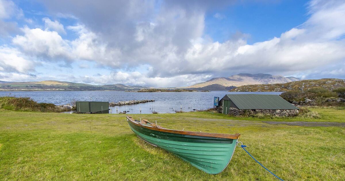 Land this €795k catch by Waterville lakeside and Hogs Head hideaway