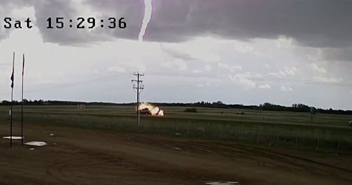 CCTV captures car struck by lightning, engulfed by fireball; passengers ...