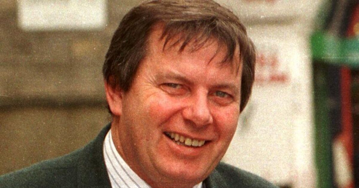 Former 'Examiner' journalist Tony Cadogan has died
