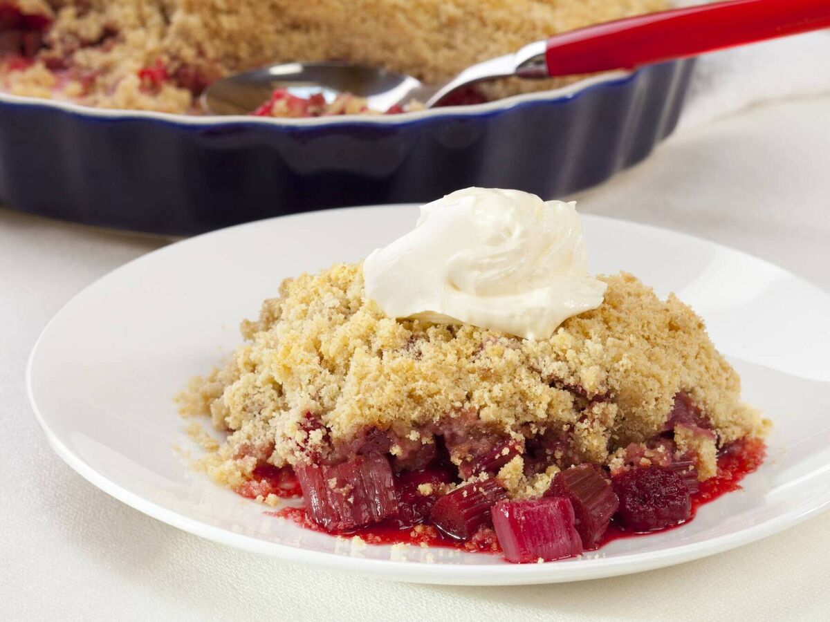 Rhubarb Crumble