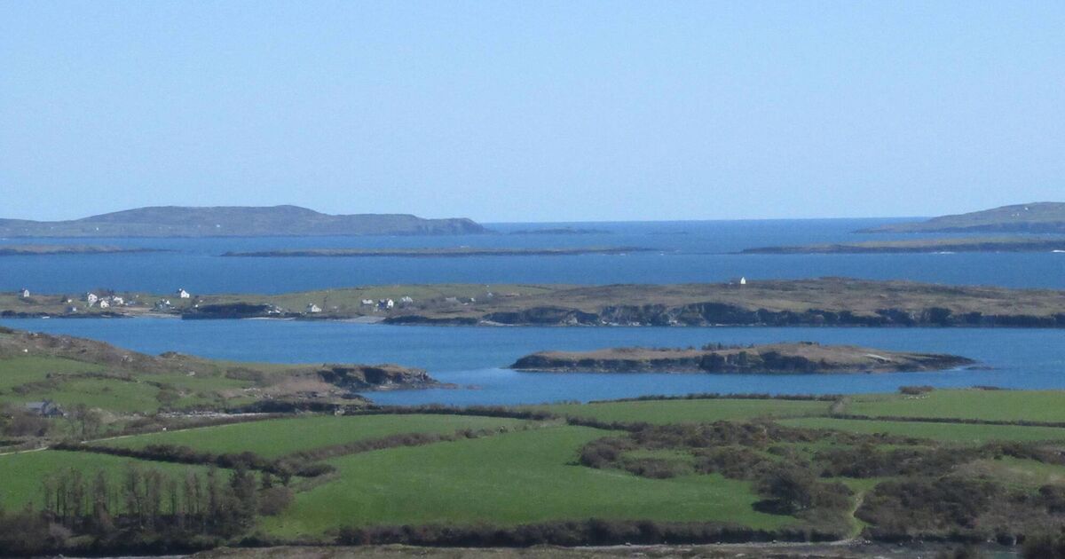 Islands of Ireland: Long Island in West Cork is one of Carbery’s ...