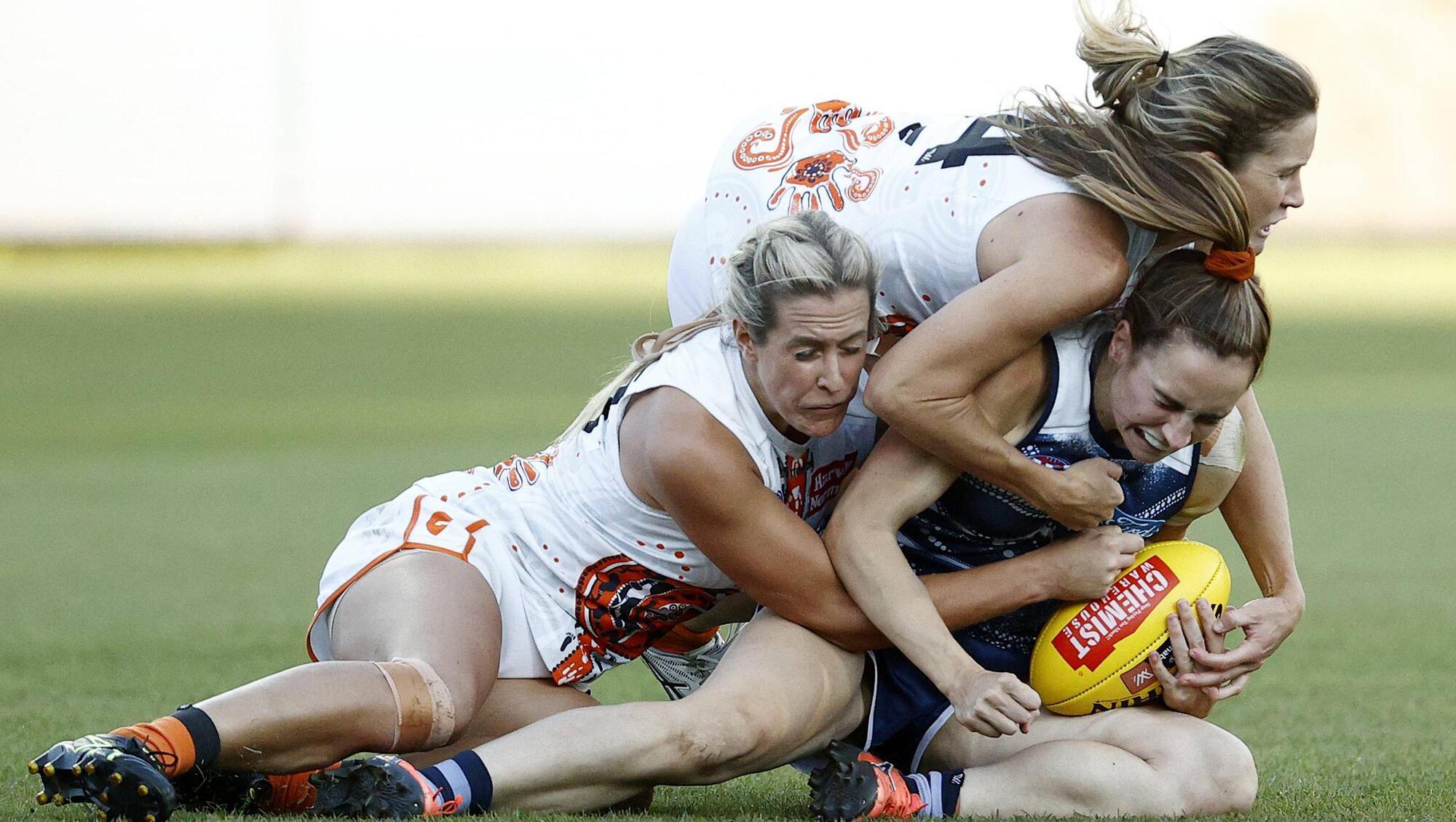 AFLW season switch could force Irish players to choose between Gaelic ...