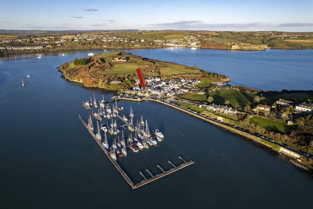 Landing pad by Kinsale's Castlepark, yacht marina and The Dock bar a ...