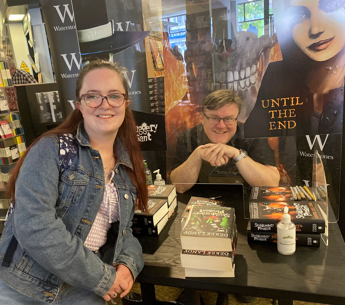 Derek Landy: Skulduggery Pleasant fans in marathon meet-the-author ...