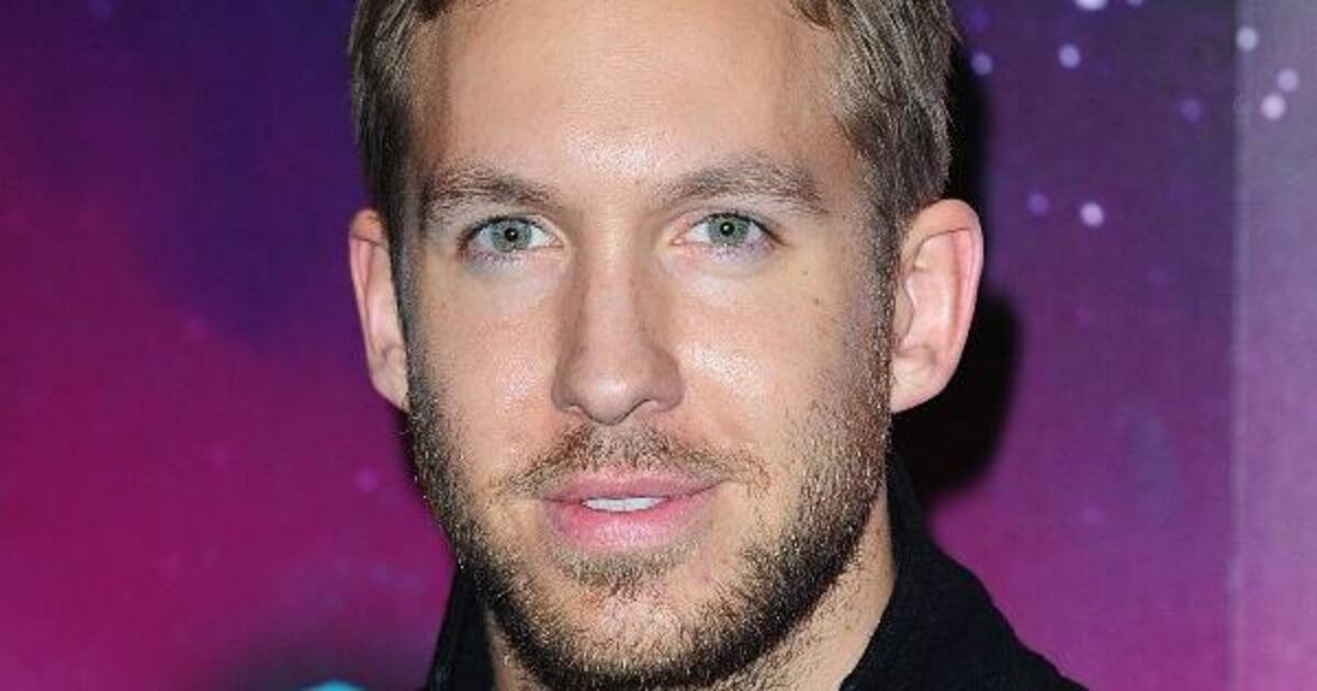 Calvin Harris joins Robbie William's football team