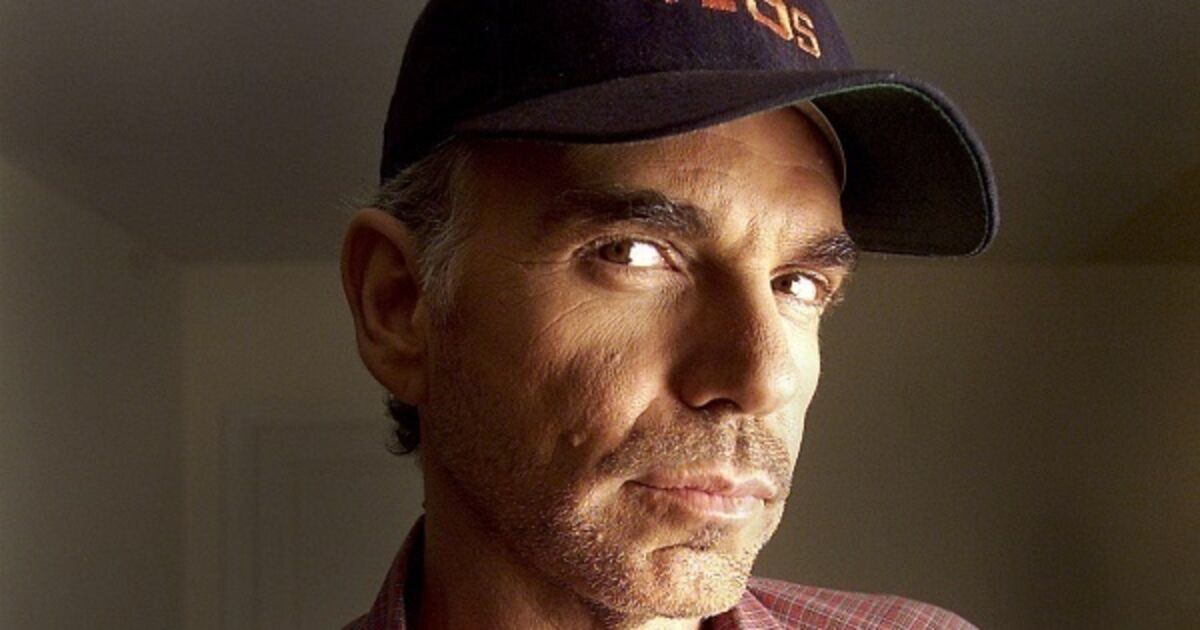 Thornton: Twitter and Facebook are making people into blithering idiots