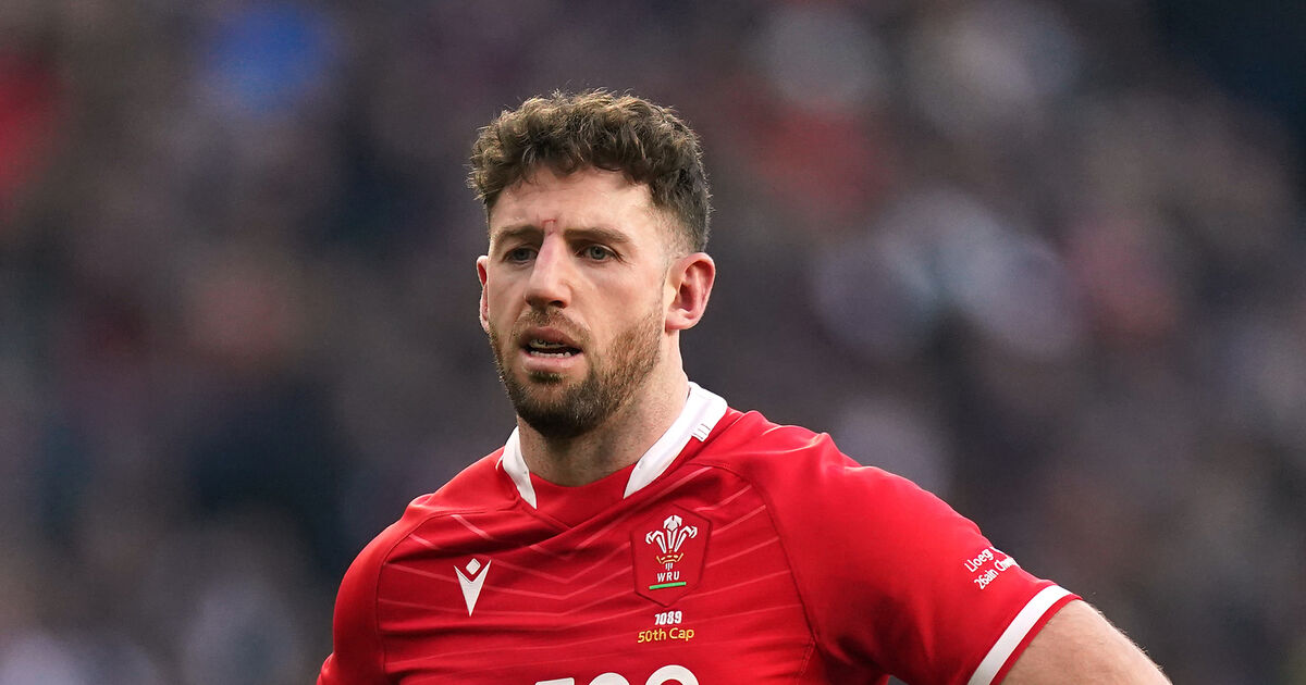 Alex Cuthbert the only change in Wales’ starting line-up to face South ...