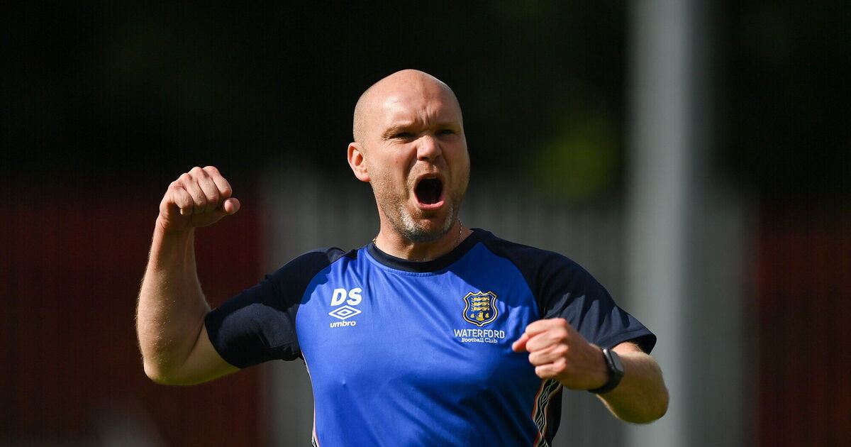 Waterford boss Danny Searle says all the pressure is on Cork City