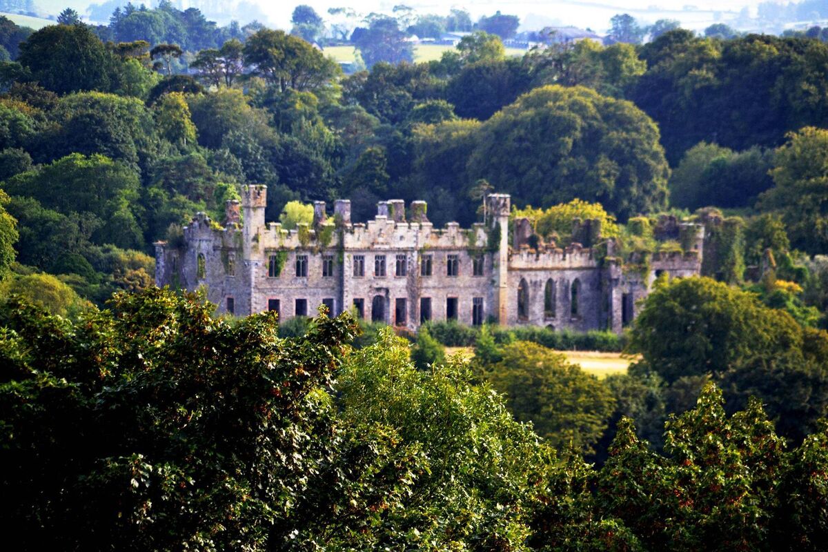 A-bandon the blues at this warm and colourful €675k West Cork one-off