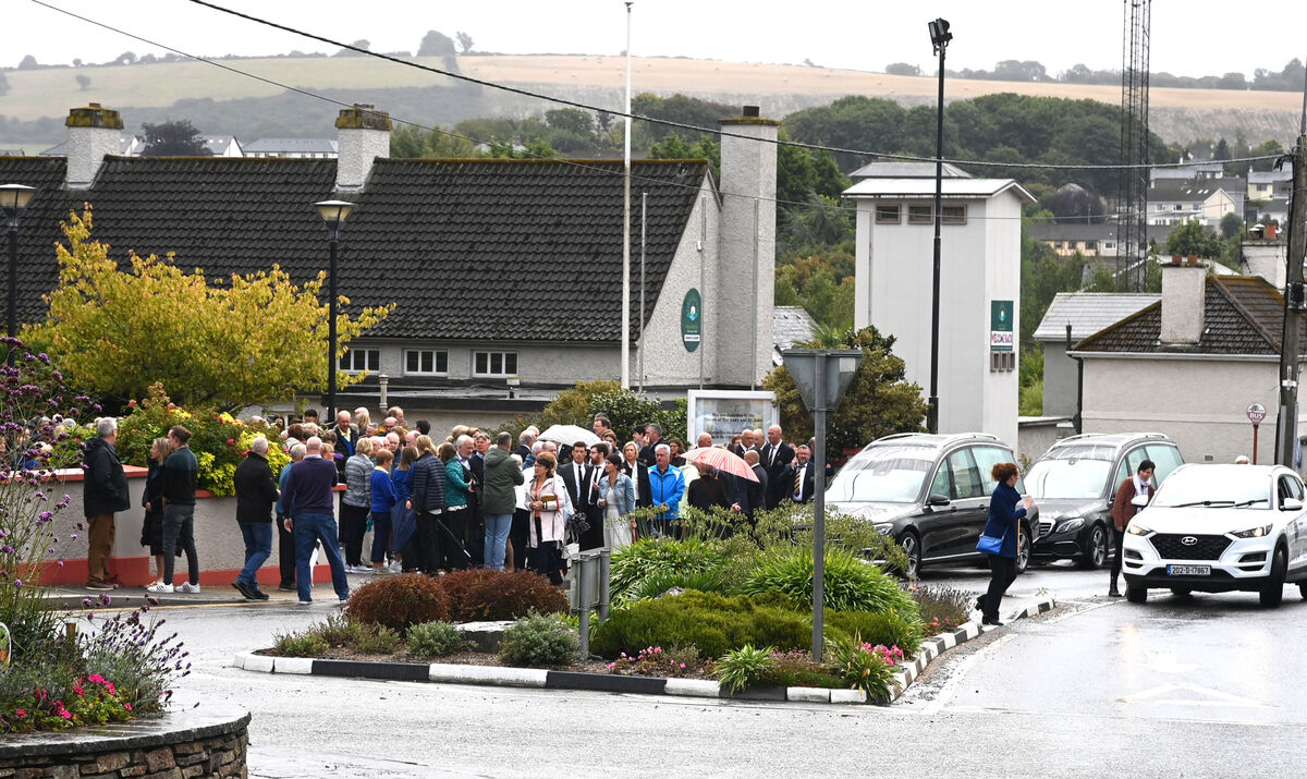 Carrigaline couple killed in collision were 'beautiful individuals ...