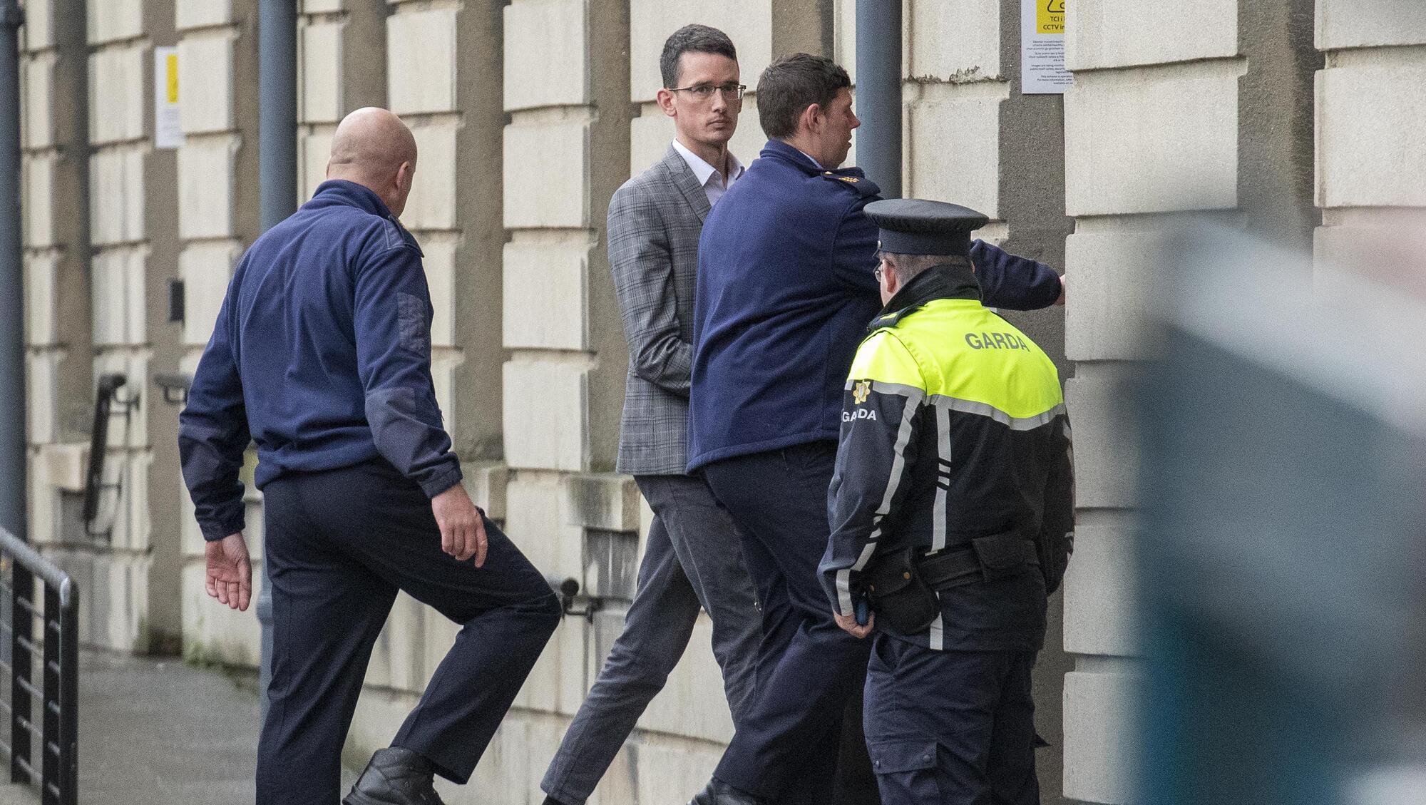 Fergus Finlay: Queen's death and jailing of Enoch Burke reveals worst ...