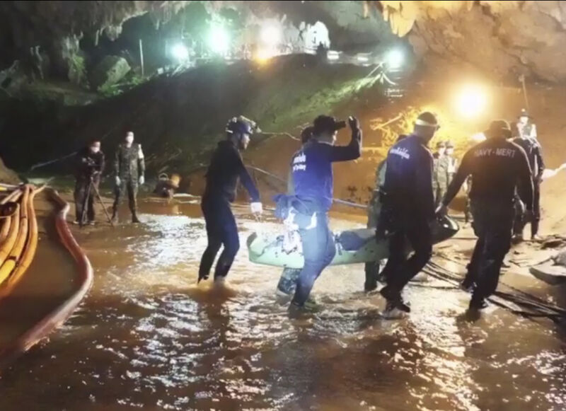 Man recovering in hospital after being trapped in Mayo sea cave for 22 ...