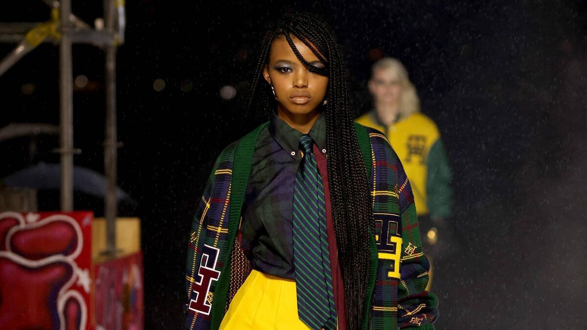 School Uniform: Embrace the preppy trend and feel too cool for school