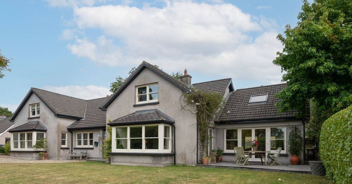 Upgraded and extended bungalow in Cloghroe/Tower/Blarney triangle seeks ...