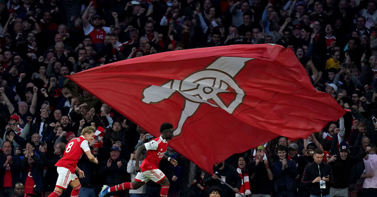 Arsenal back on top after thrilling win over Liverpool
