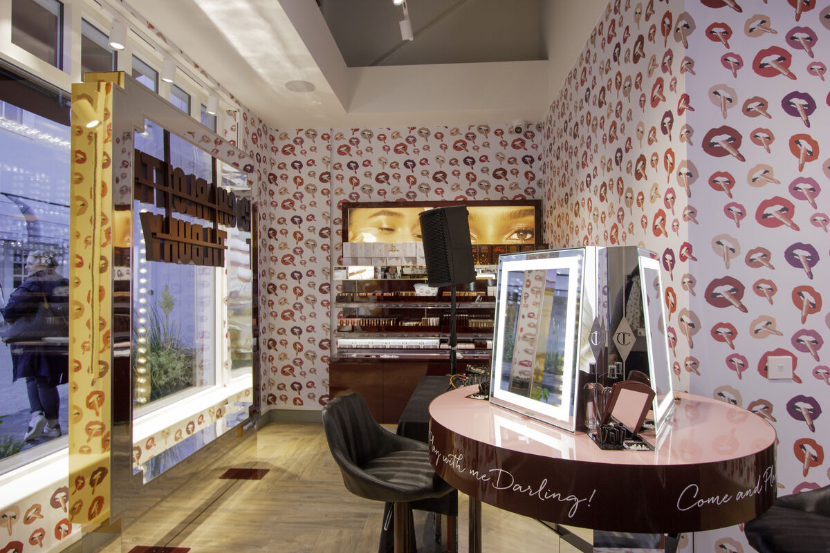 Weekend Loves: Charlotte Tilbury beauty bargains and a colourful arts ...