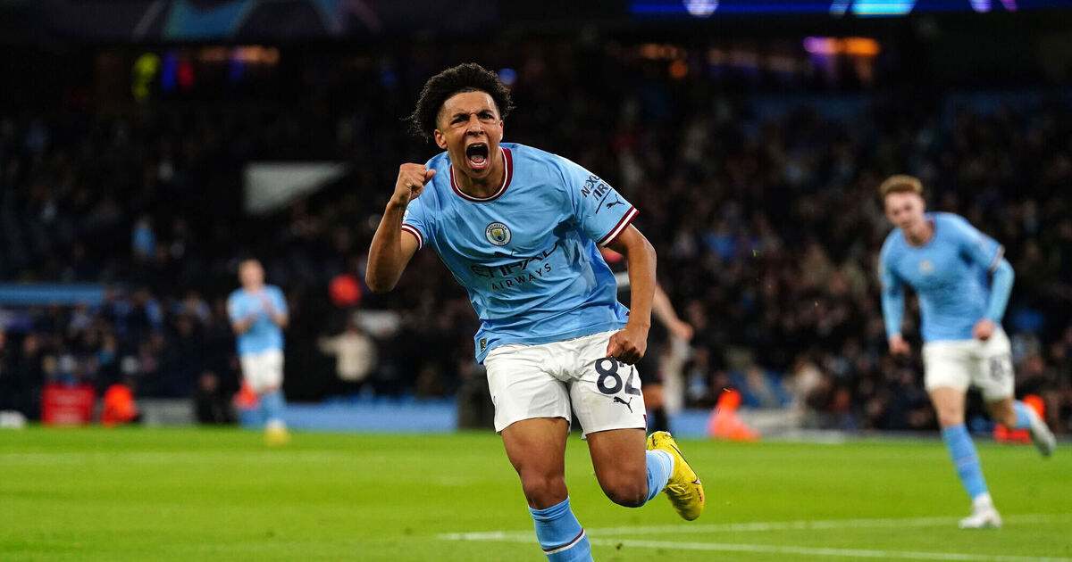 Teenager Lewis shines as City wrap up group campaign with Sevilla ...