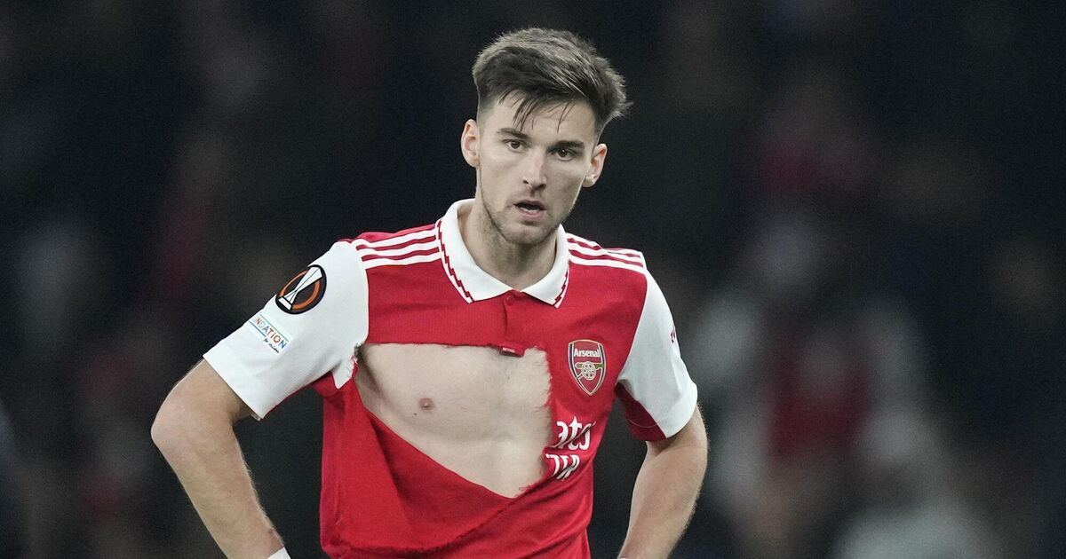 Tierney strike sends disjointed Gunners through as group winners