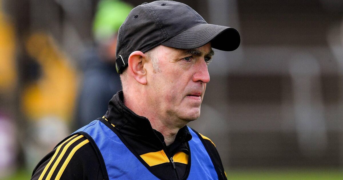 People at the centre of Ballyea manager Robbie Hogan's approach