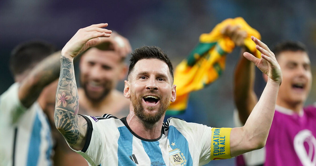 Lionel Messi, Argentina’s pavement artist who sees shapes before others