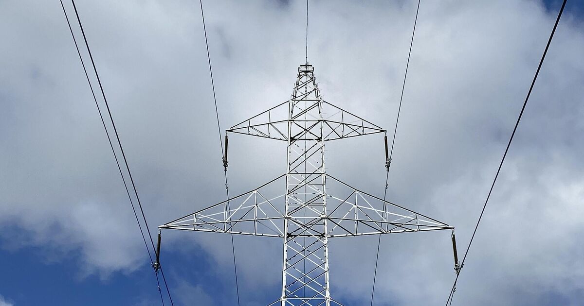 Demand from data centres threatens Irish carbon budgets, study warns