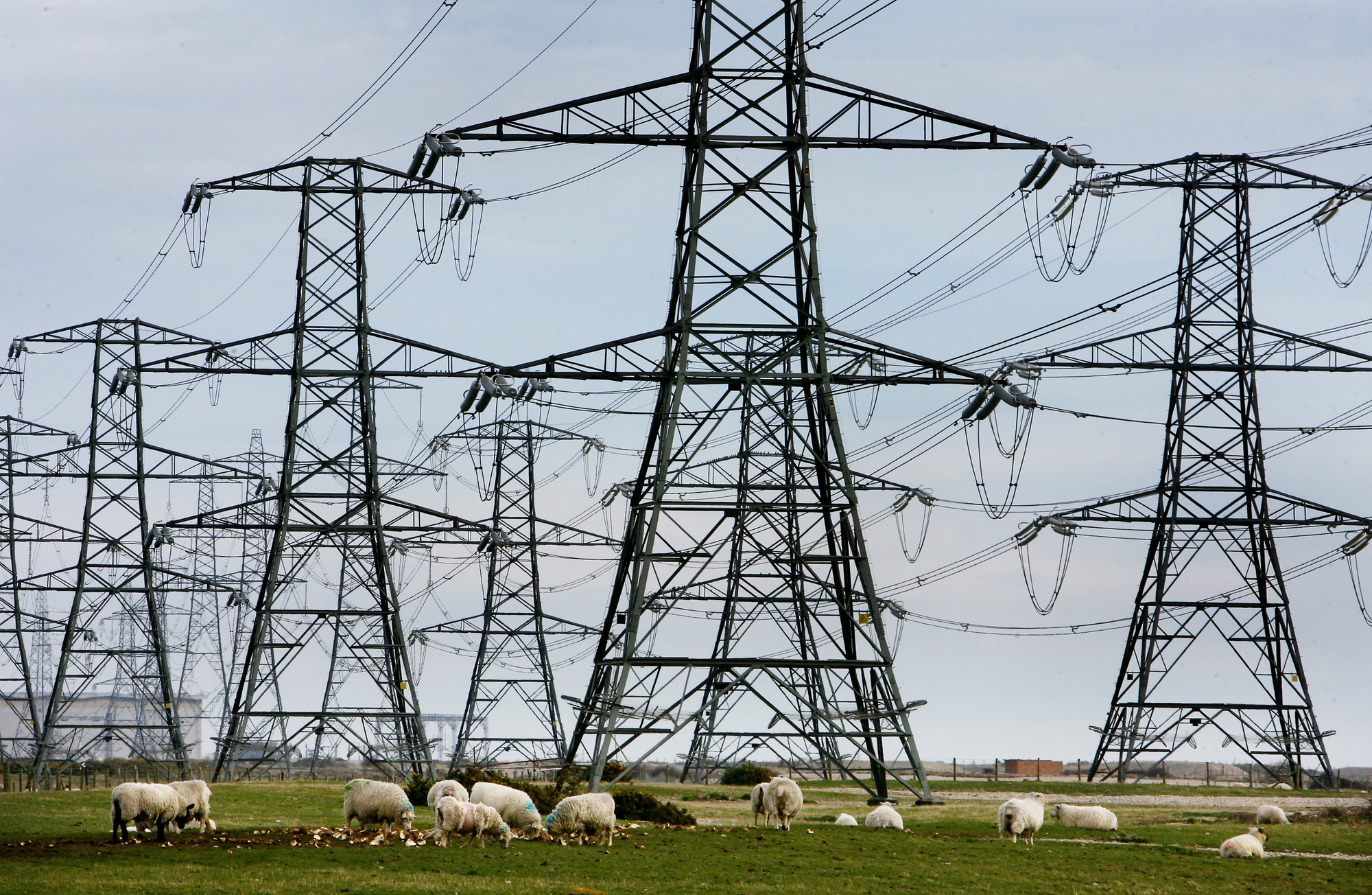 French power grid faces first test since Ukraine war as temperatures plunge
