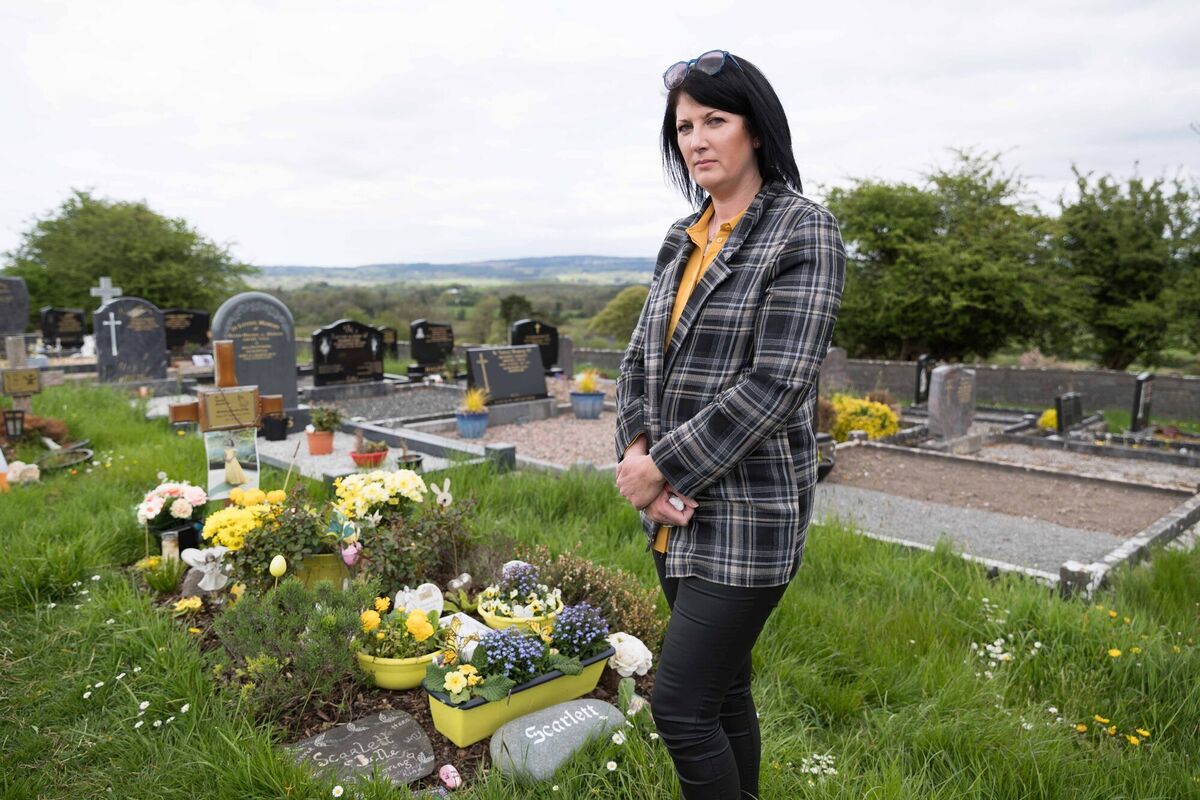 Woman who 'indiscriminately' desecrated and stole from graves avoids jail