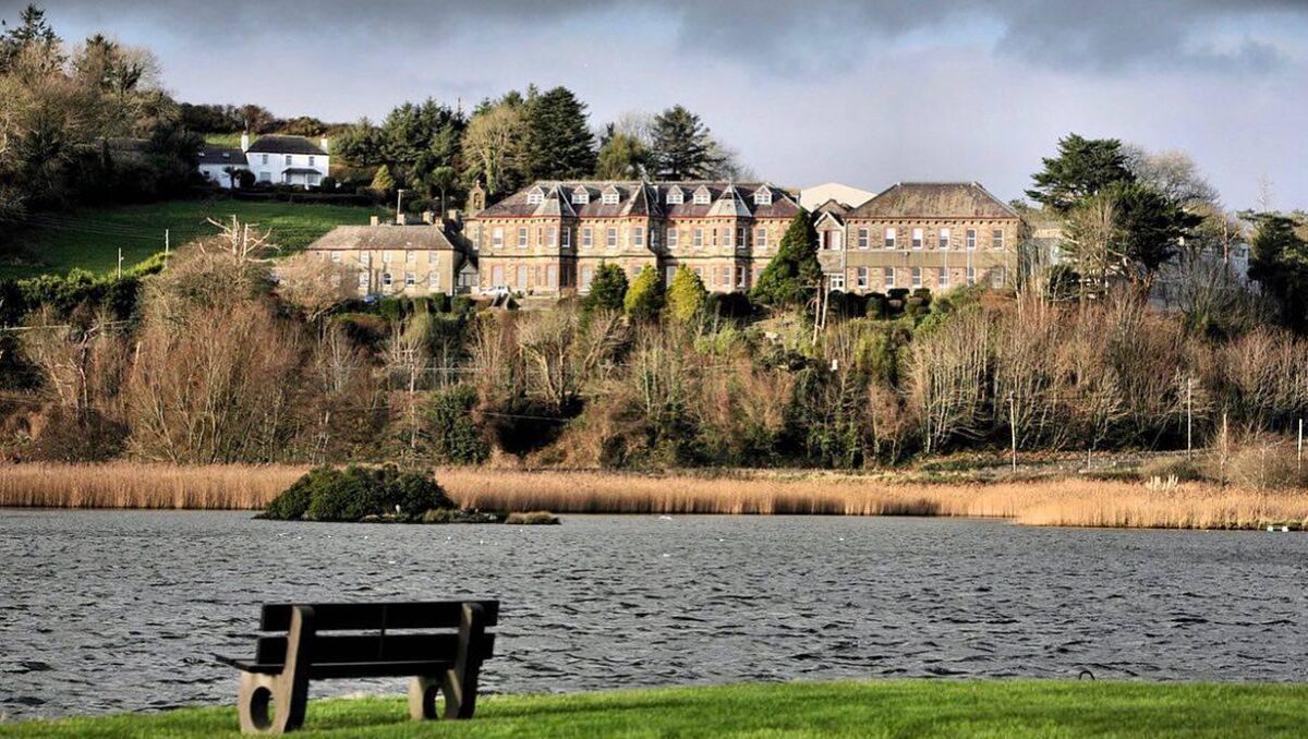 'We need to stay strong and believe in the happy future of Ukraine'