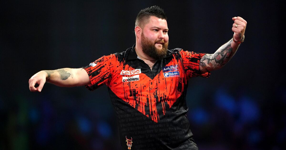 Michael Smith throws nine-darter en route to winning maiden World ...