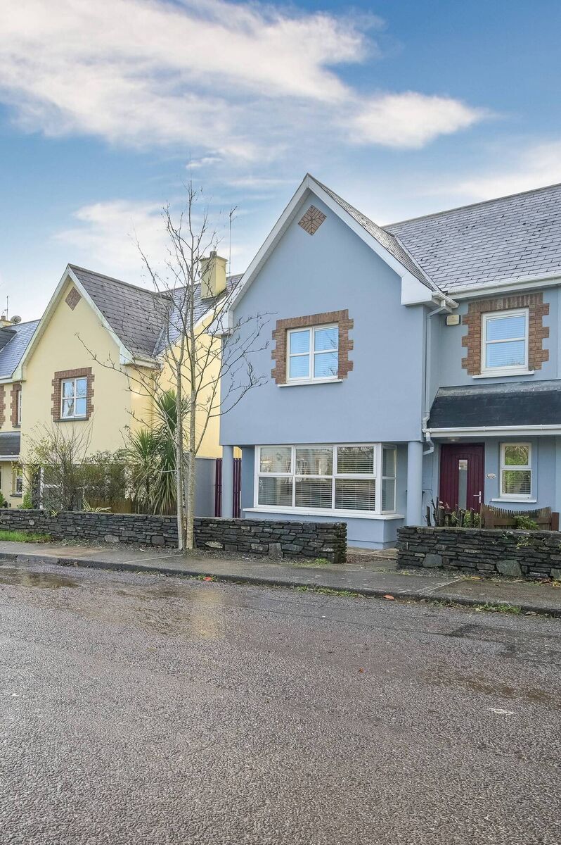 Room for all the family for €395k at 'outer Kinsale' hub Dunderrow