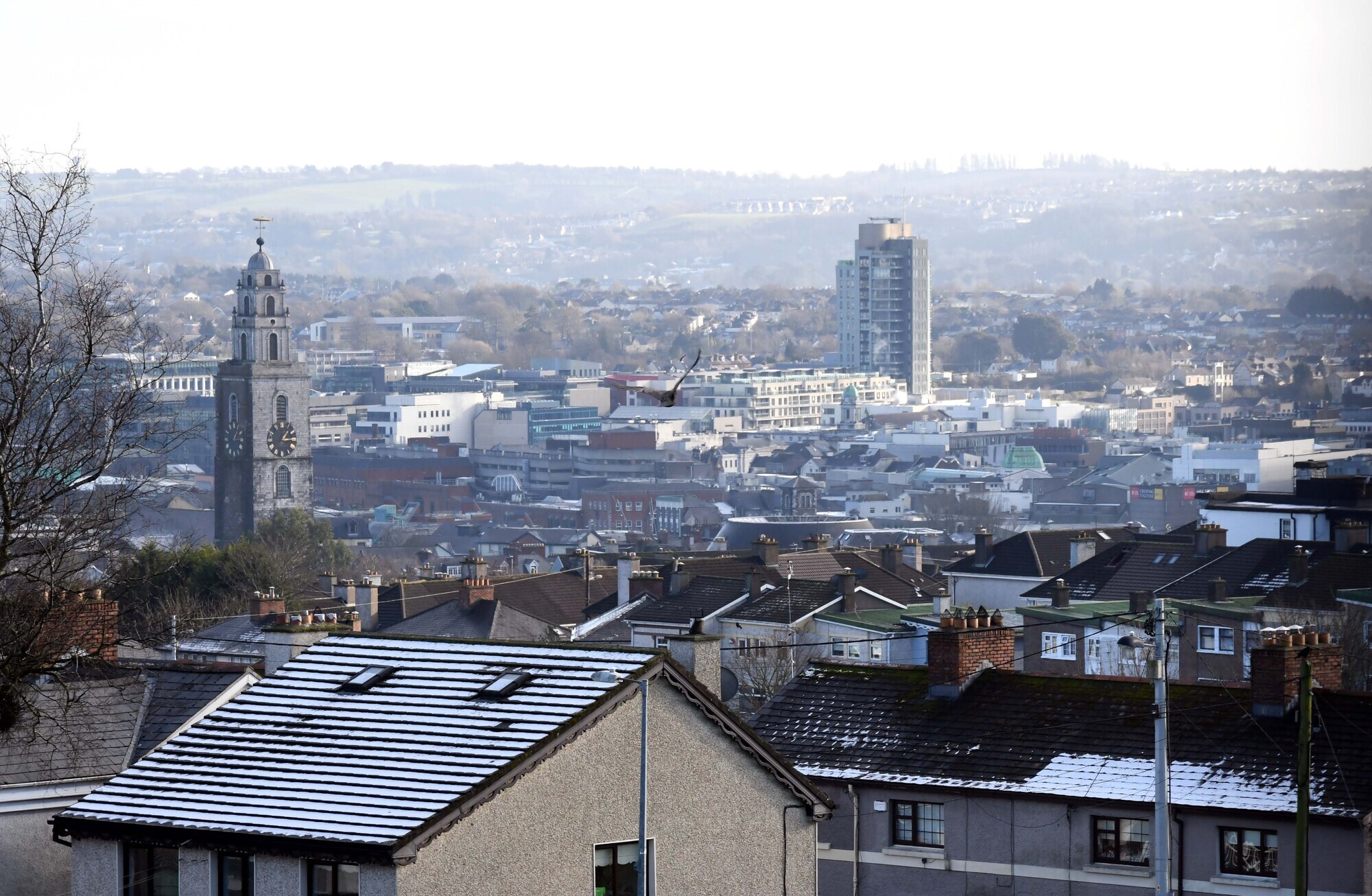 'Showers of hail, sleet and snow' expected as Met Éireann issues winter ...