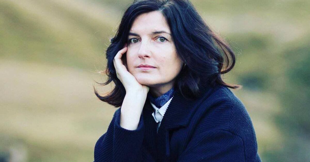 Maeve Higgins: Time out of place — an emigrant’s story of having a foot ...