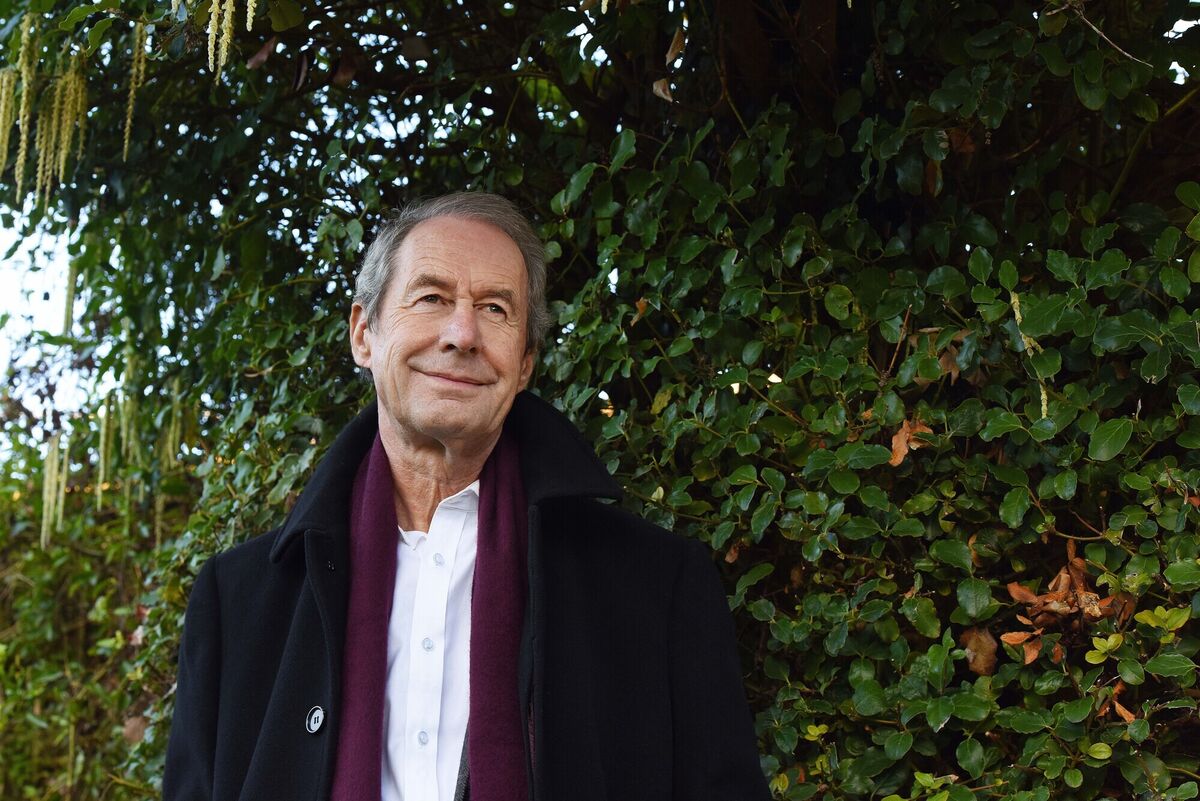 Dr Harry Barry: When you give a child a smartphone you're giving a ...