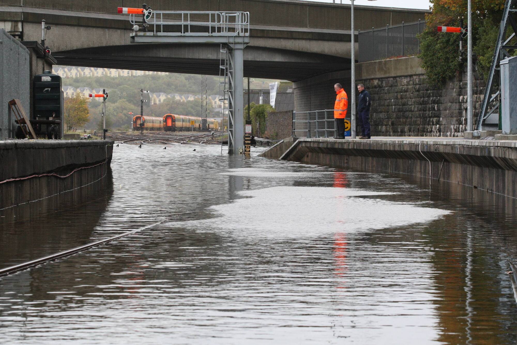 Flood defences for Waterford city's train station get green light